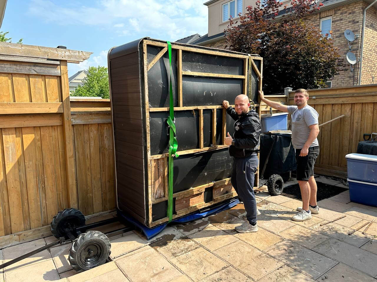 Furniture Moving Services – Disassembly, Packing & Delivery Help - Zeus ...